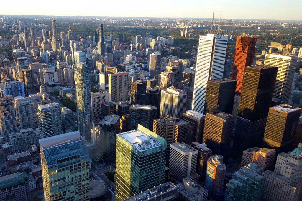 Sorting and Gambling: Understanding Urban Transformation and Migration ...